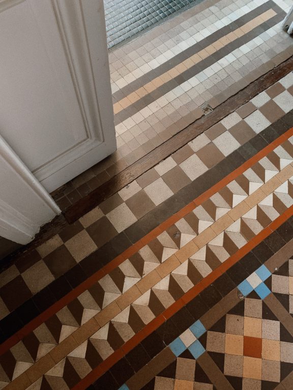 Barcelona Photo Diary - Pretty Little Fawn