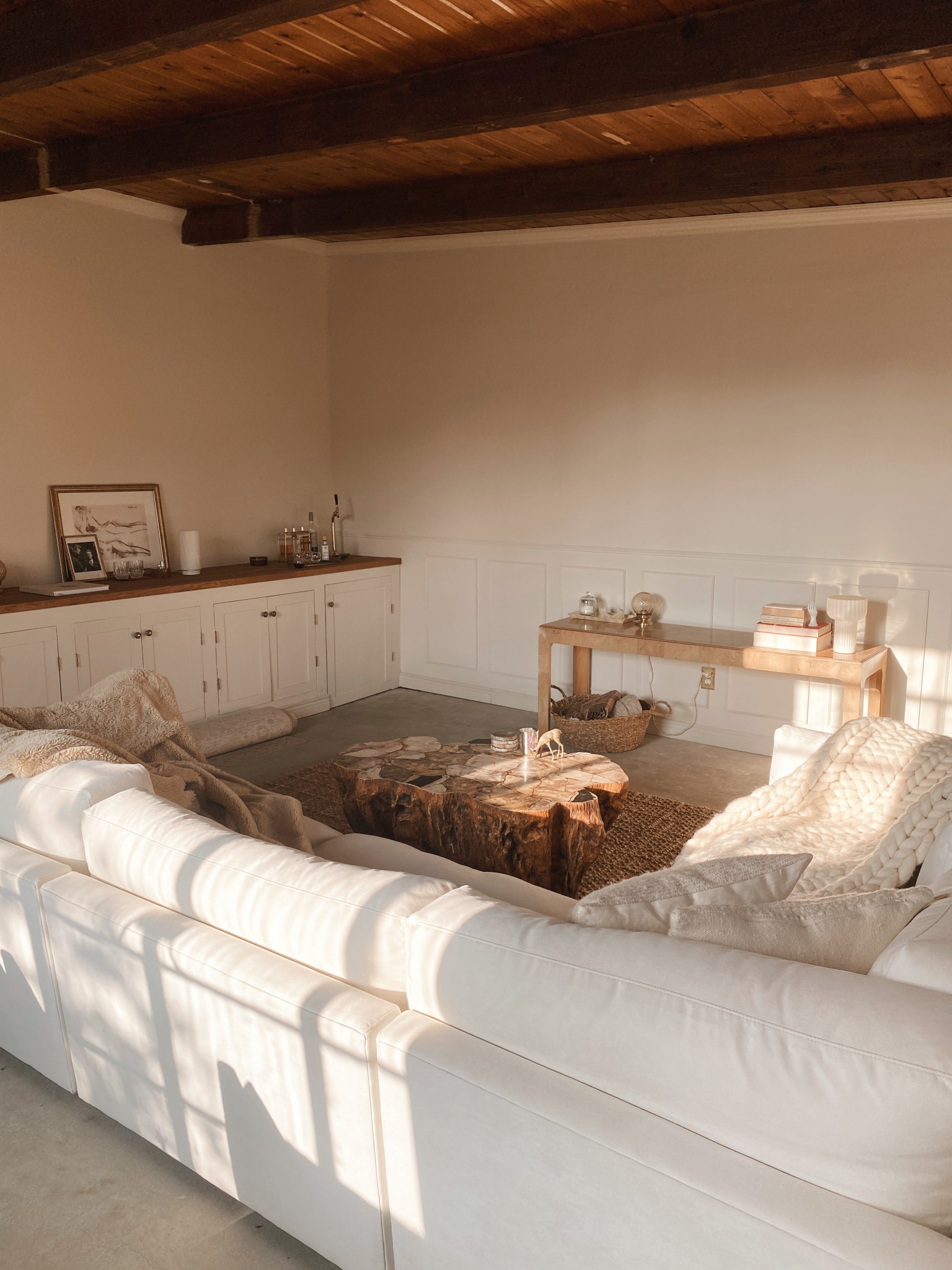 Home Update – Living Room - Pretty Little Fawn