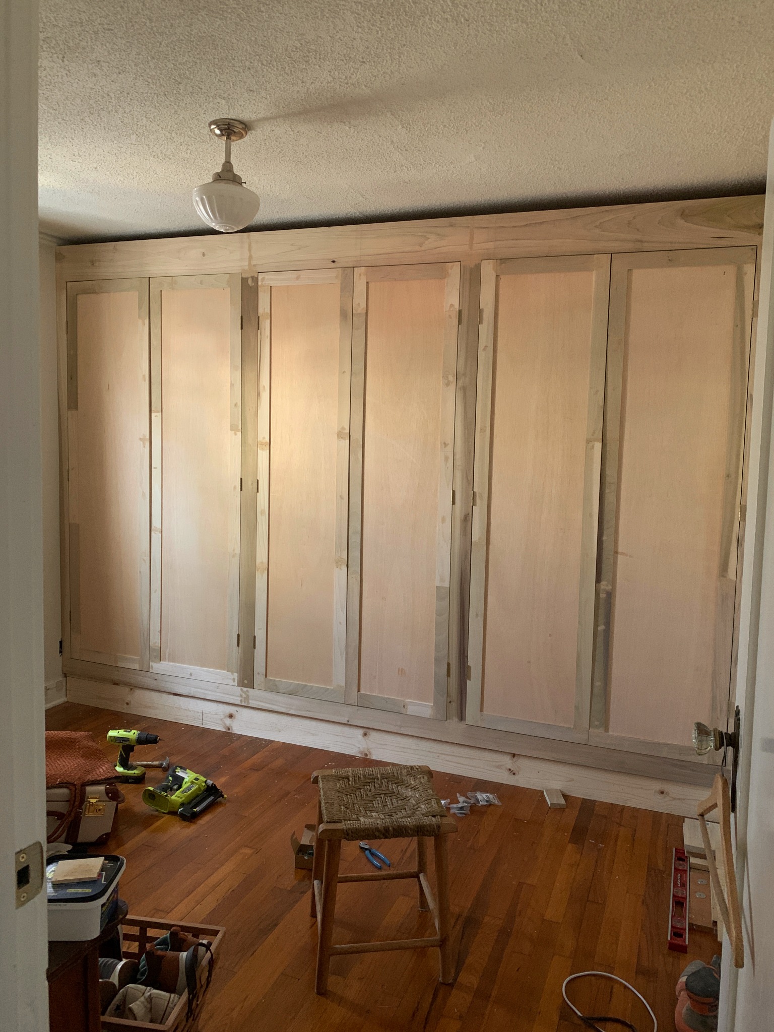 Building a Wardrobe on a Budget - Pretty Little Fawn