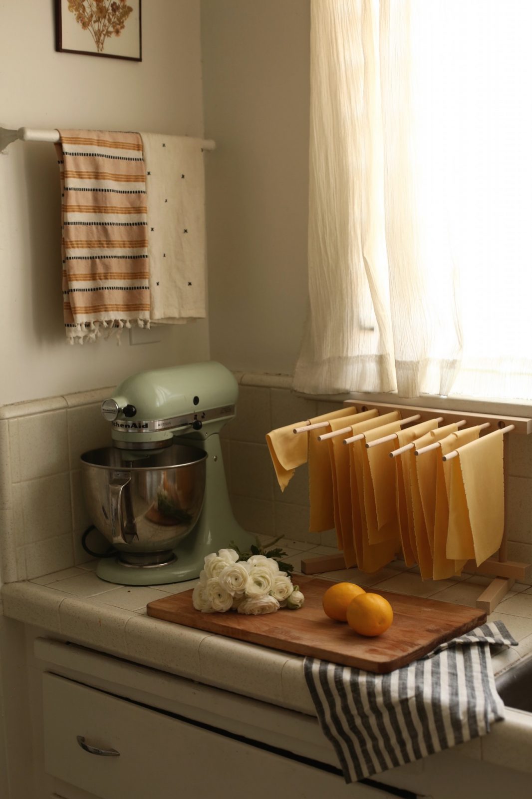 Spray Painting my Stand Mixer - Pretty Little Fawn