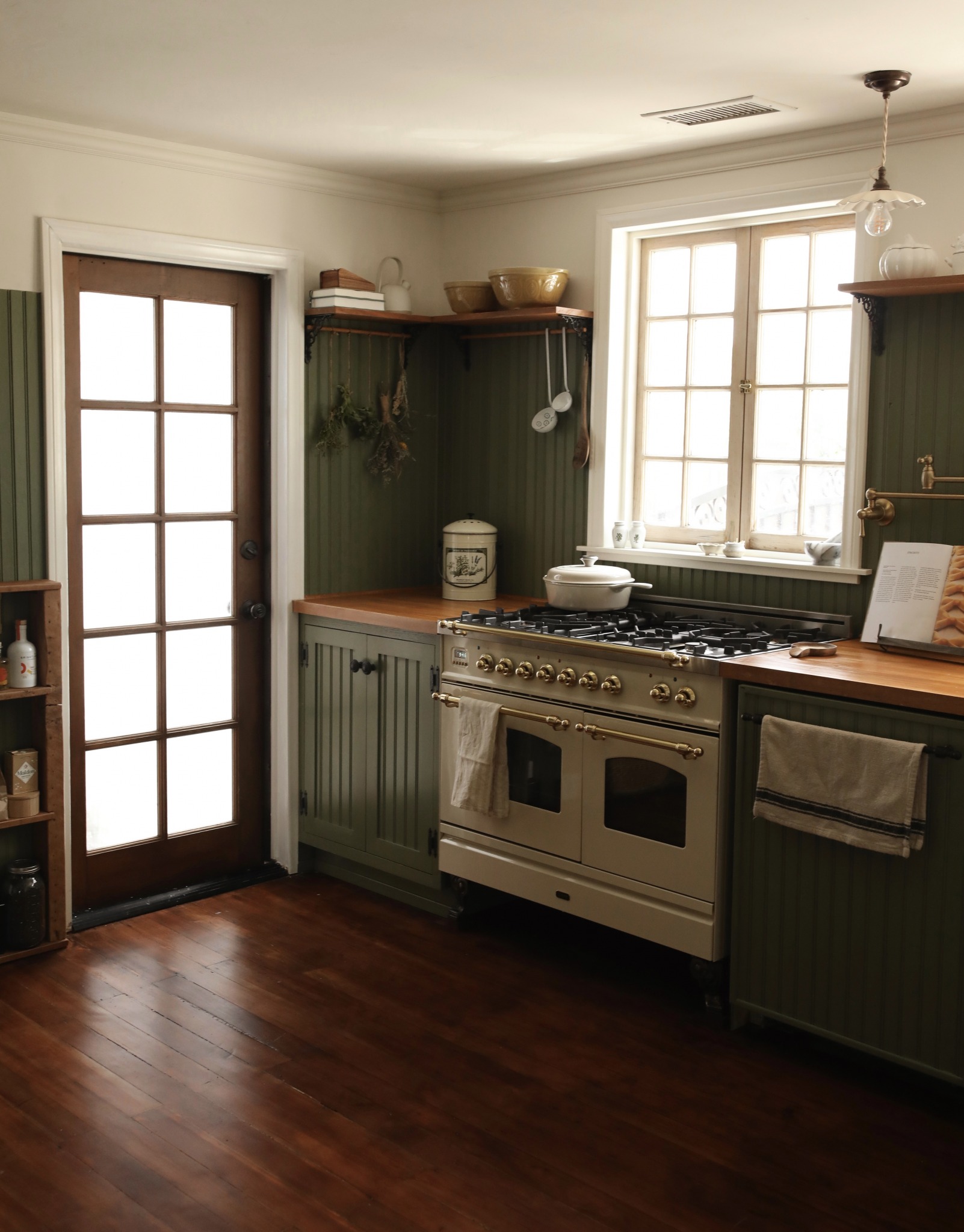 Kitchen Reveal - Pretty Little Fawn